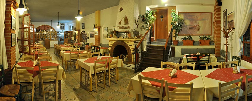 HALKIDIKI AGIA PARASKEVI LOUTRA RESTAURANT BAR